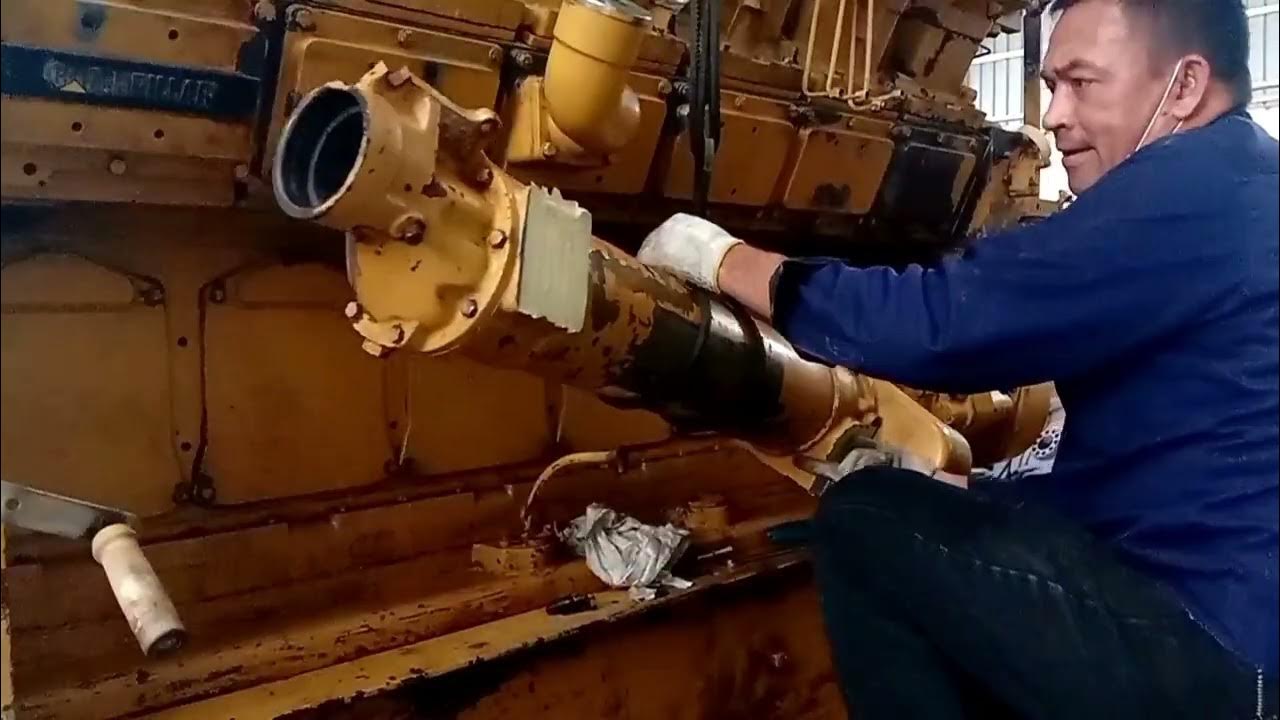CATERPILLAR 3512 ( ENGINE OVERHAULING Part 29): INSTALLING OIL COOLER - YouTube