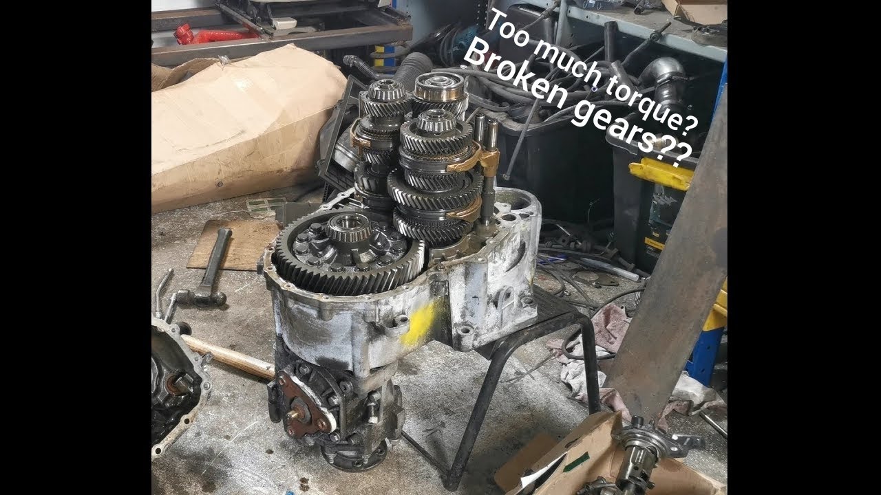 *SHREDDED* O2Q gearbox removal and modifying new one - YouTube