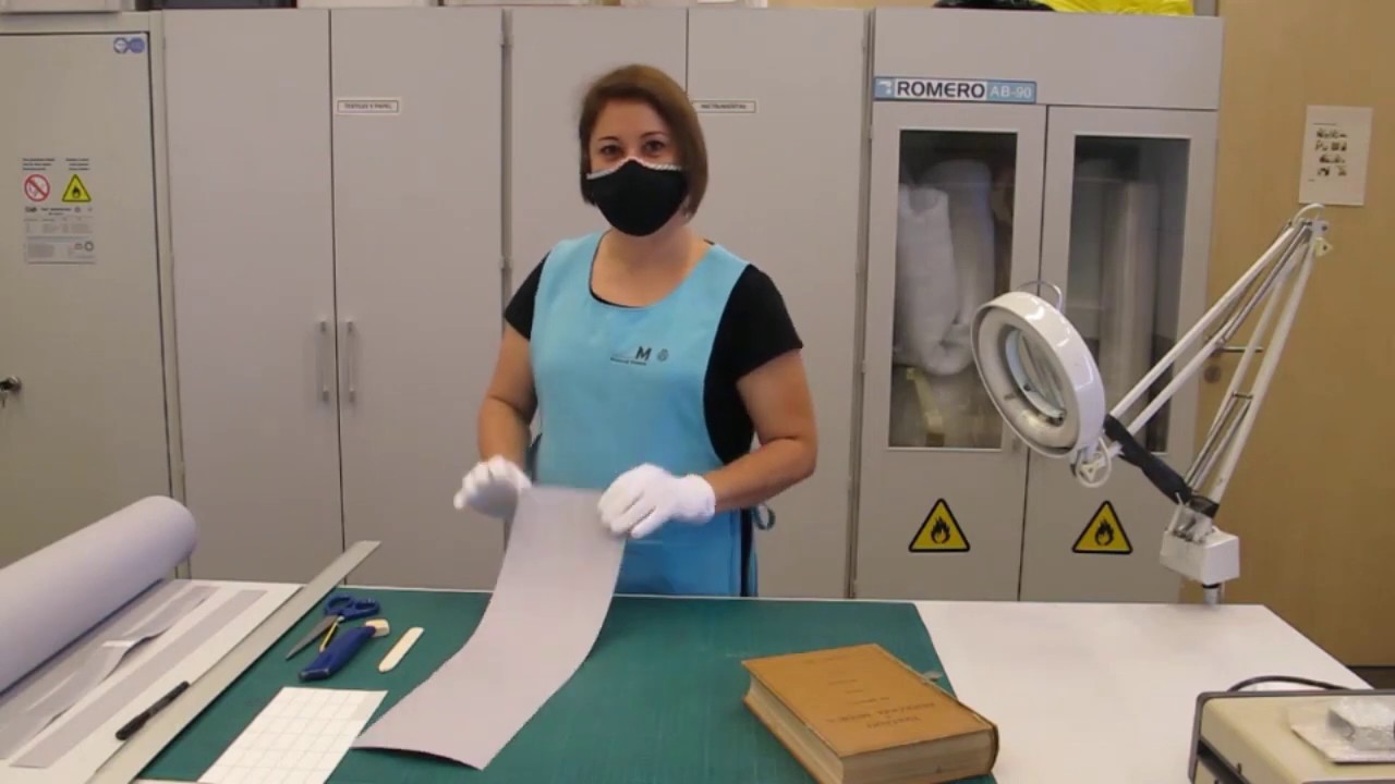 Cómo hacer un tejuelo para conservar libros antiguos l Museos de ...