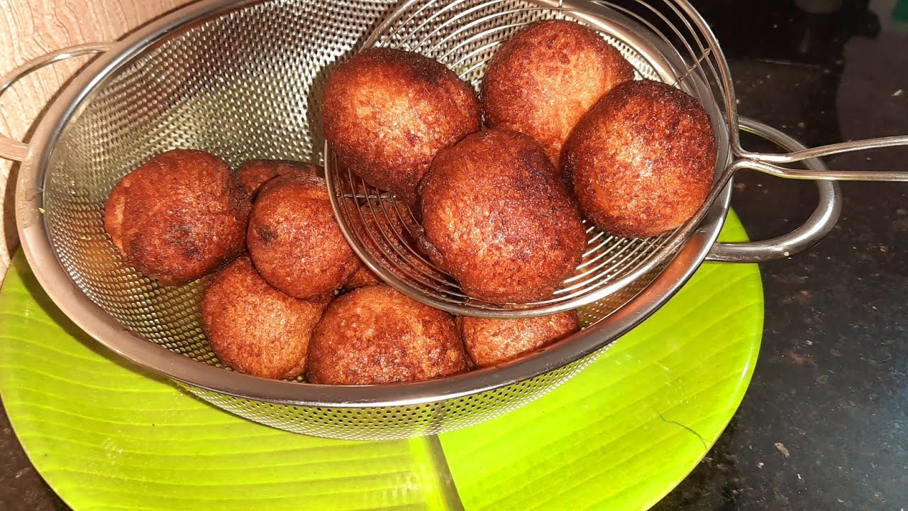 Bread Bonda/ബ്രഡ് ബോണ്ട / Bread Bonda recipe in malayalam - YouTube