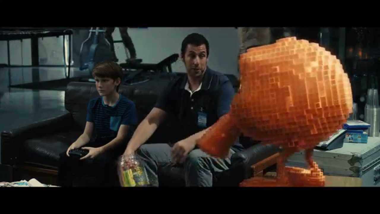 PIXELS (3D) - Filmclip QBert | Ab 31.7.2015 im Kino - YouTube