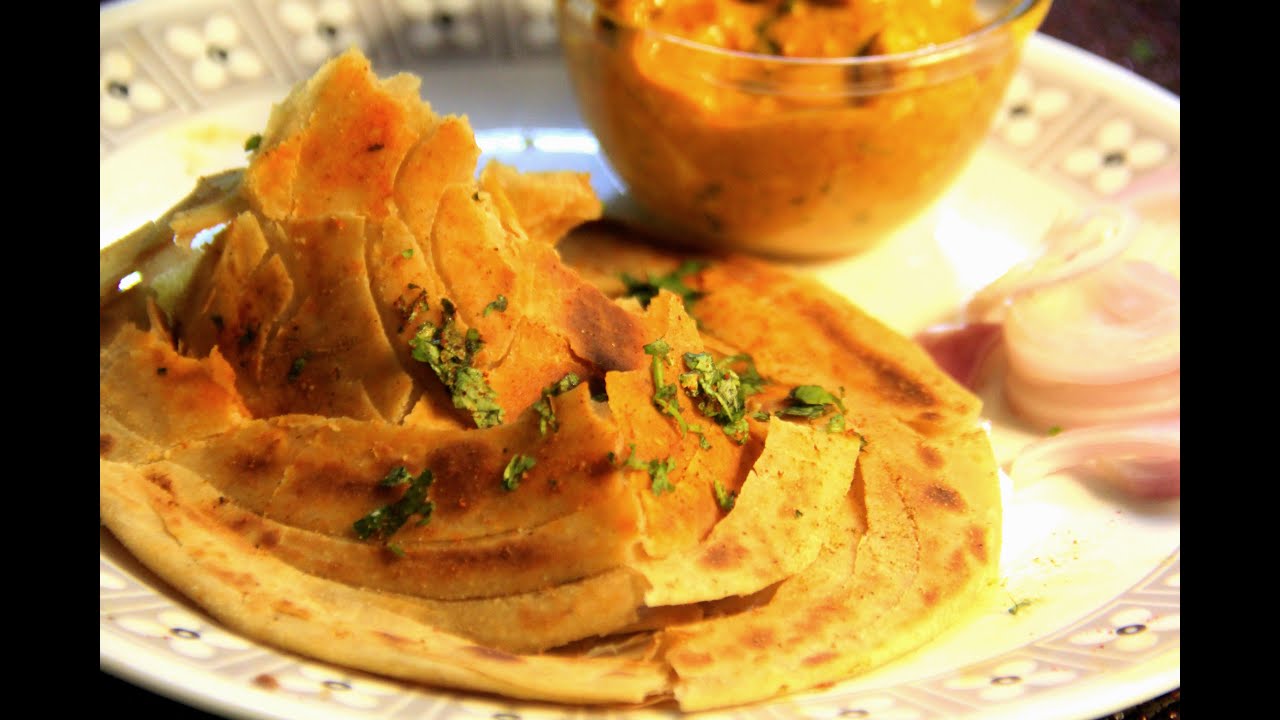 Chur Chur Paratha ll Crispy Crunchy Paratha - YouTube