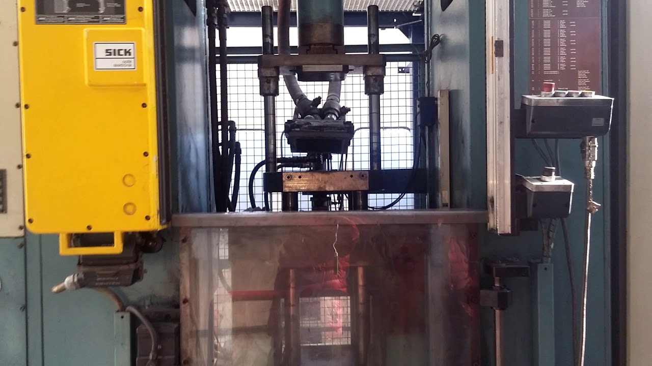 DORST TPA 75 H- powder compacting press - YouTube