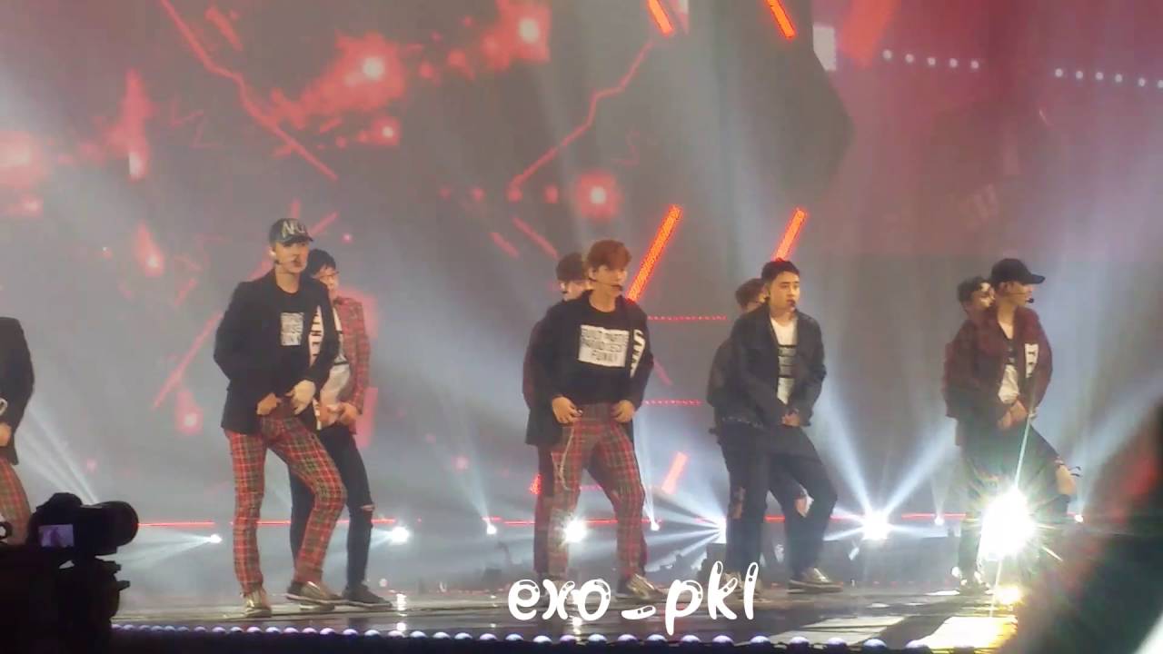160911 EXO PLANET #3 - The EXO'rDIUM - in BANGKOK - Dancing King - YouTube