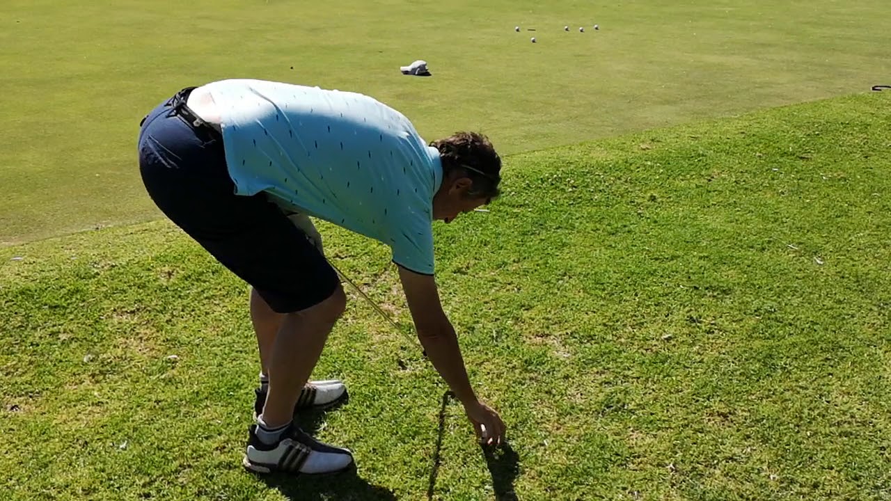 Chipping ball test - Taylor made TP5 vs Srixon 2 piece distance ball ...
