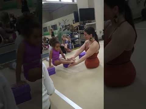 AVON NOVA - Jen Bricker Shows Her How It’s Done! Gymnastics