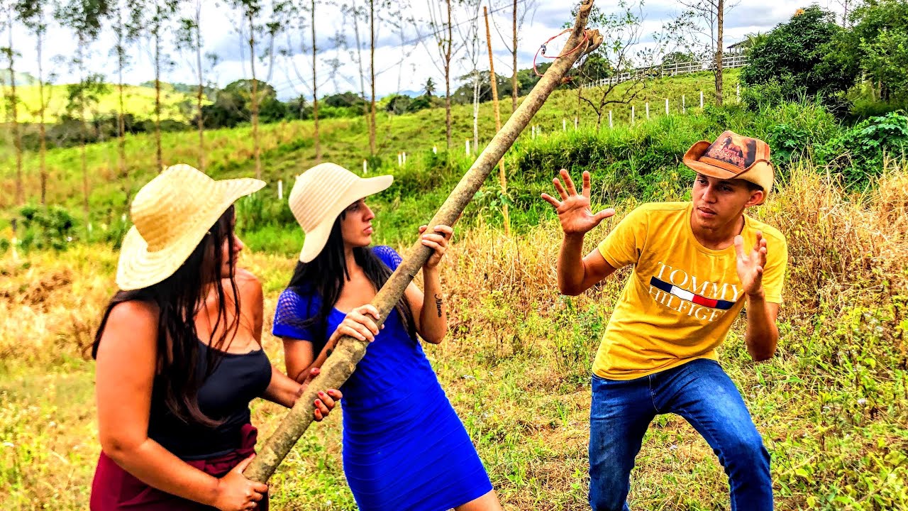 Empresário zomba da pobreza de homem pobre e veja o final - YouTube