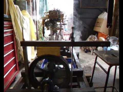Triple Expansion Steam Engine running with a brake. - YouTube
