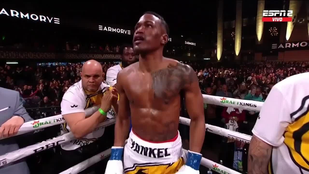🚨 ¡Subriel MATIAS es el NUEVO CAMPEÓN de las 140 LBS! 🥊 POST PELEA ...