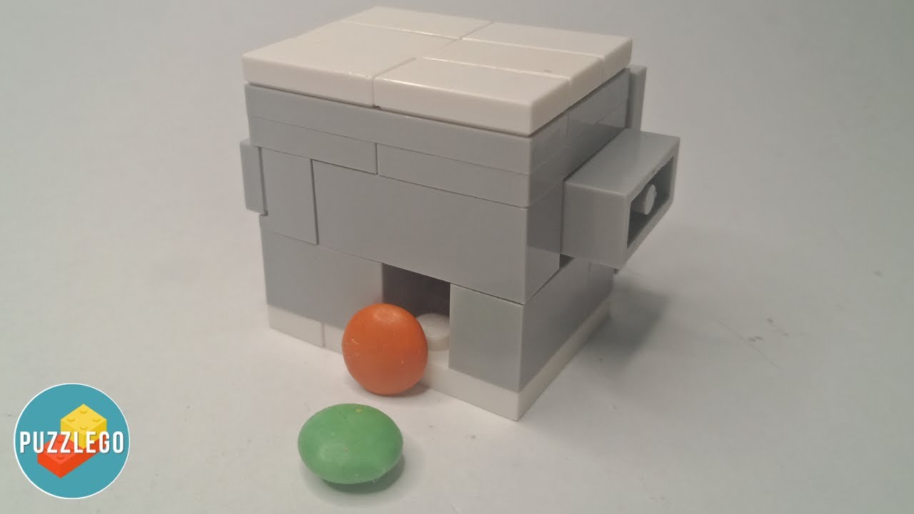 How to Make a tiny LEGO M and M's machine! - YouTube