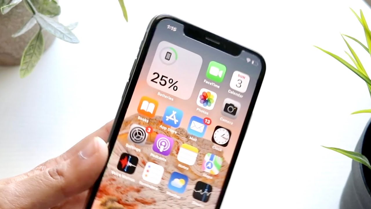 This Old iPhone Is AWESOME On iOS 16 - YouTube