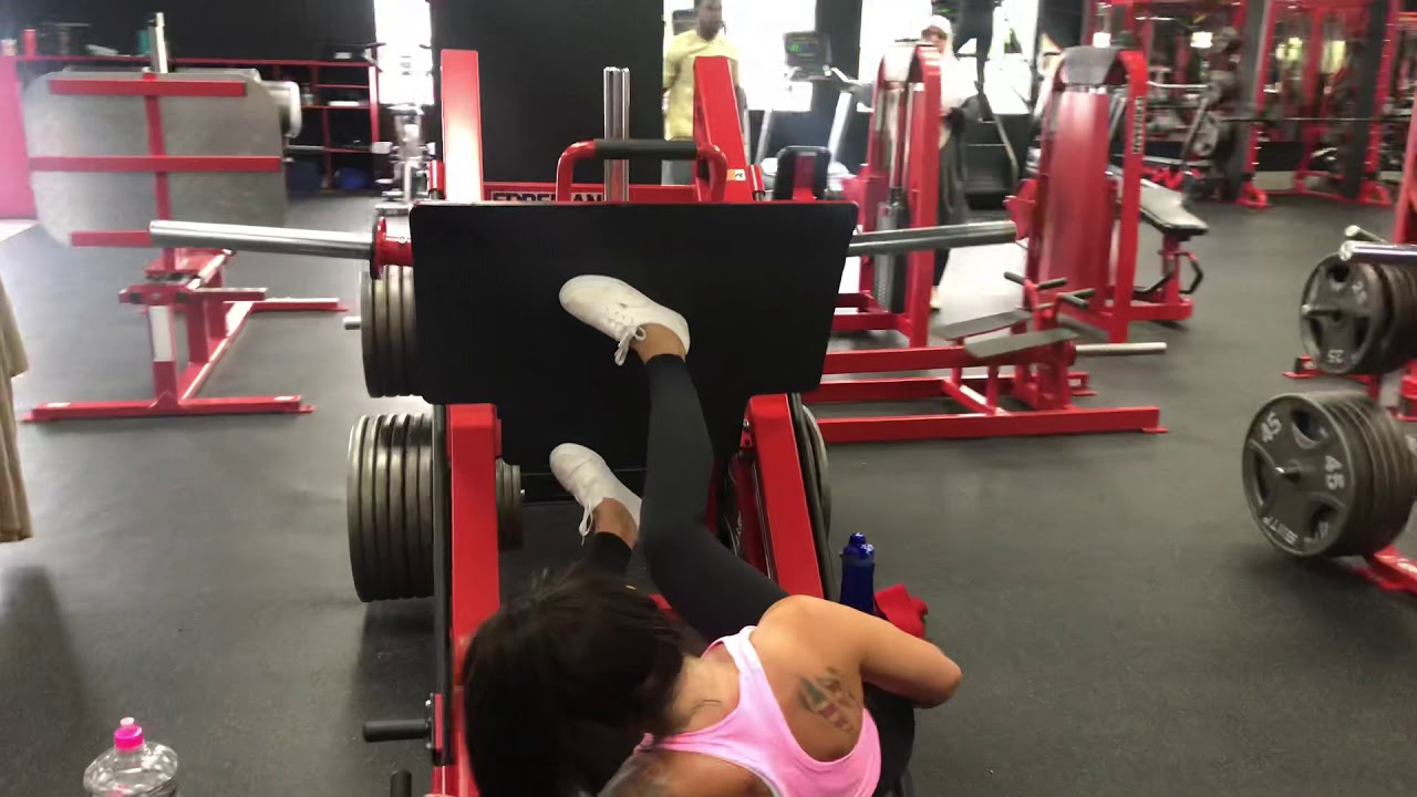 Sideways leg press - YouTube