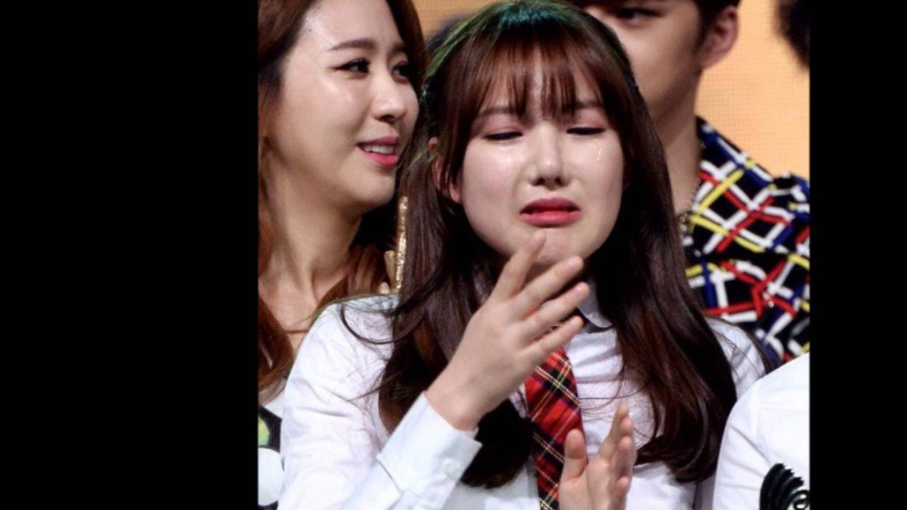 Gfriend Yerin Crying Compilation - YouTube