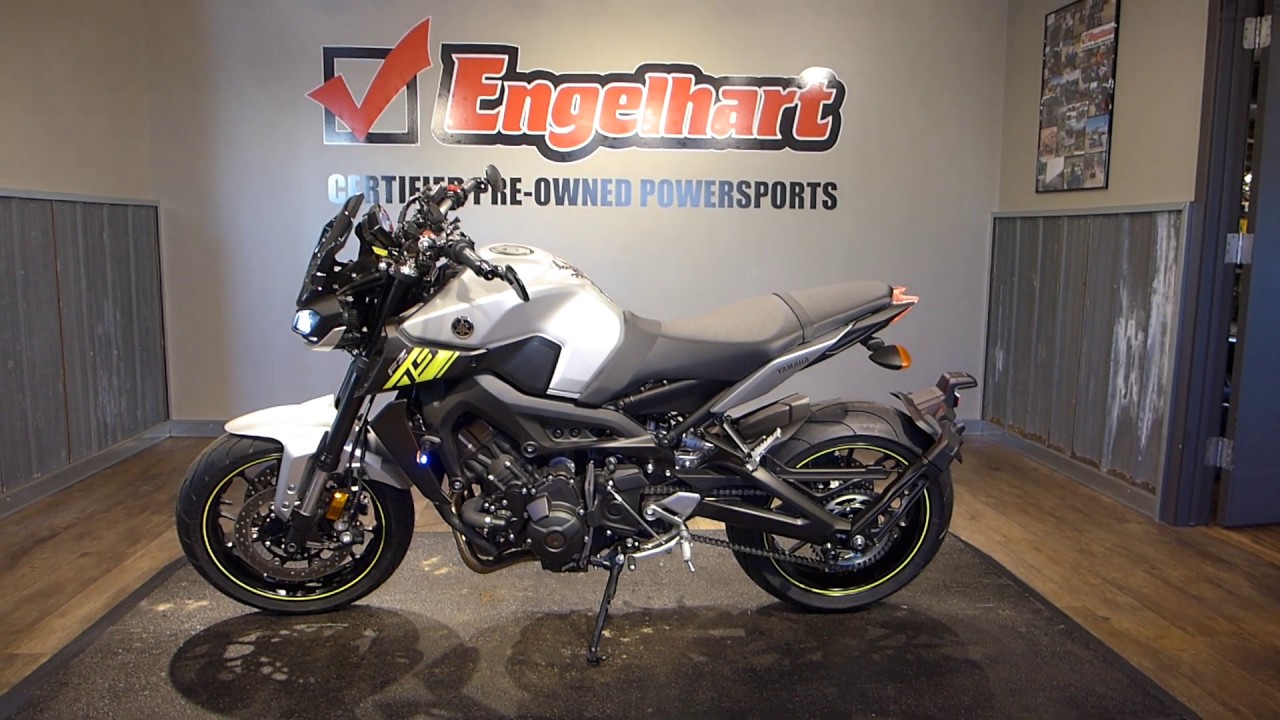 2017 Yamaha FZ-09, Silver - High Viz Yellow - YouTube