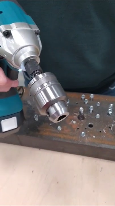 Ударный патрон для импакта Makita - YouTube