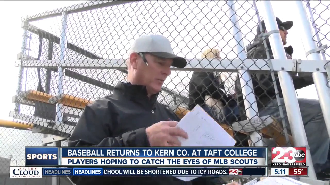 MLB scouts check in on Taft baseball game - YouTube