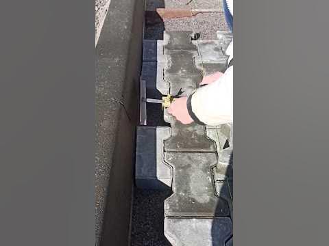 Приспособа для тротуарной плитки - YouTube