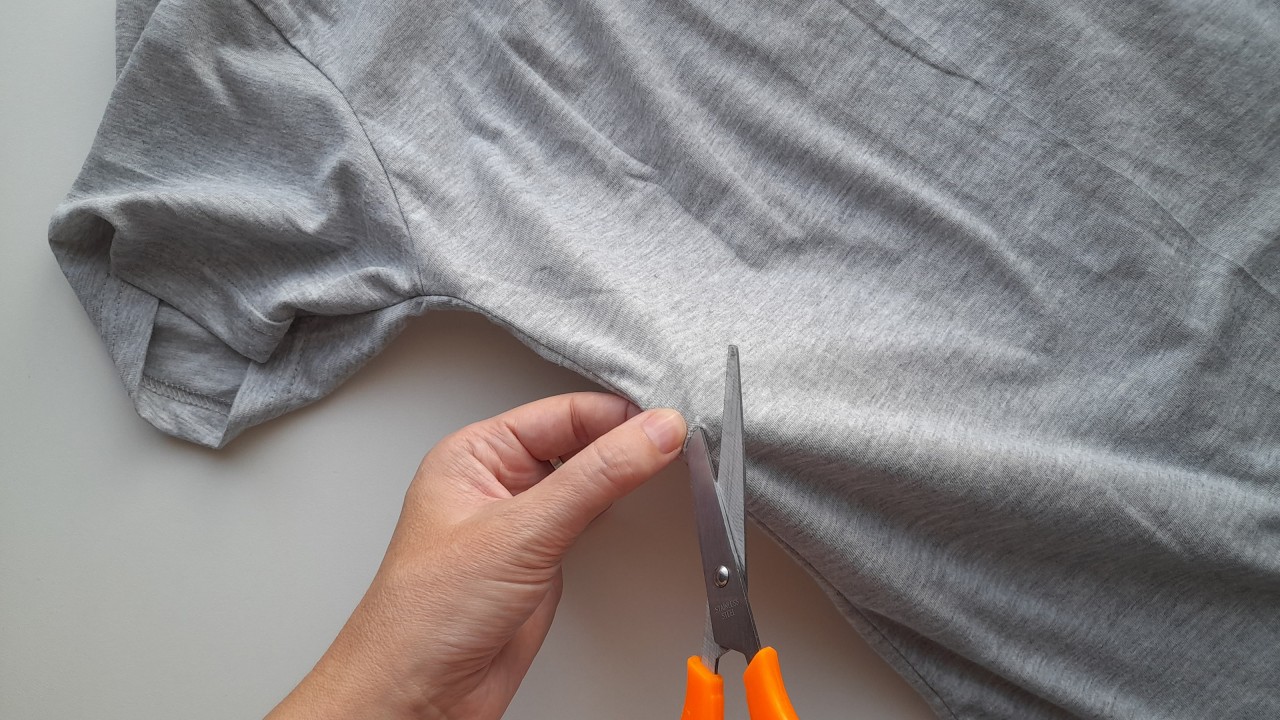 💖 4 Incredible No-Sew T-Shirt Transformations: Cut or No-Cut Options ...