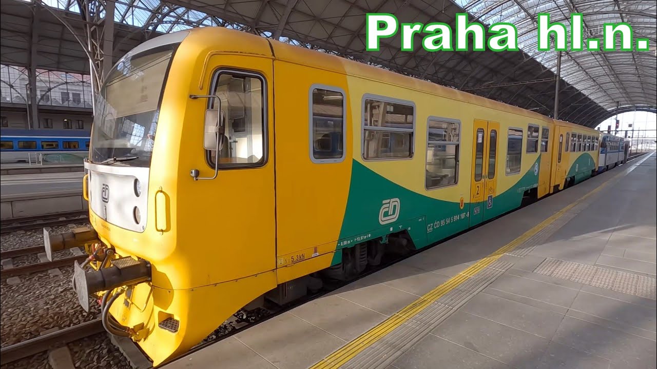 Prague Main Railway Station (Praha hlavní nádraží) Czech Railways - YouTube