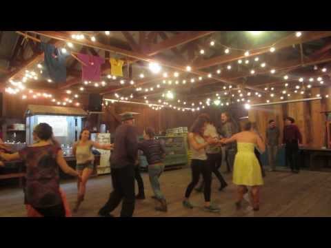 6 Dressing Tips for a Barn Dance: What to Wear