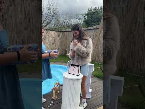 İstediği hediyeyi görünce Masal