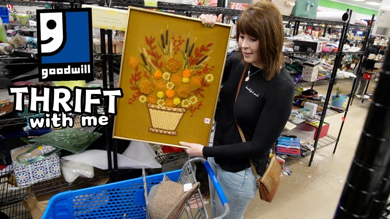 Find of the Day at GOODWILL | Thrift With Me | Reselling - YouTube