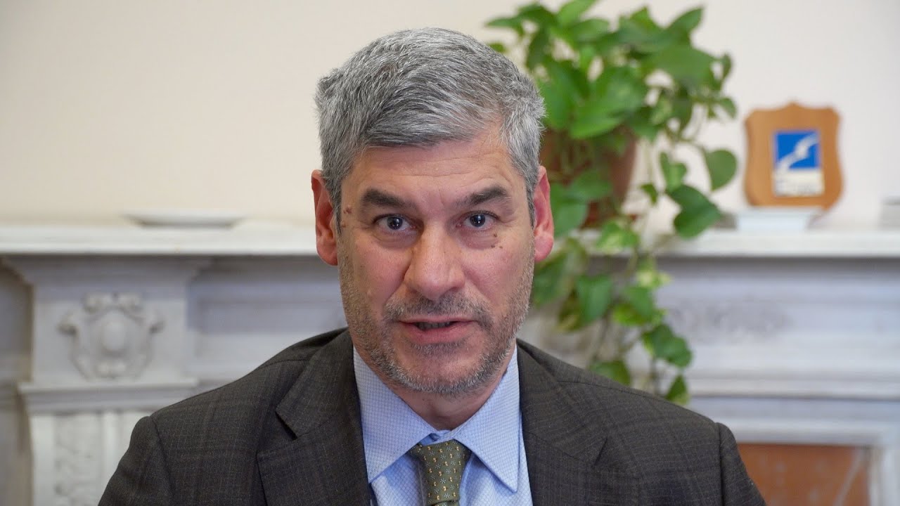 AVIONEWS intervista Alessio Quaranta, dg Enac - YouTube