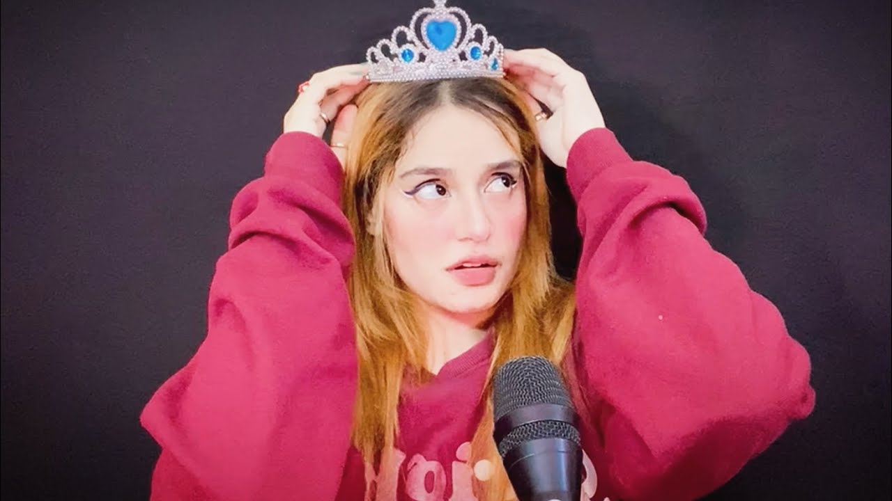 Mean Girls Monologue | Cady Heron’s speech | Spring fling scene. - YouTube