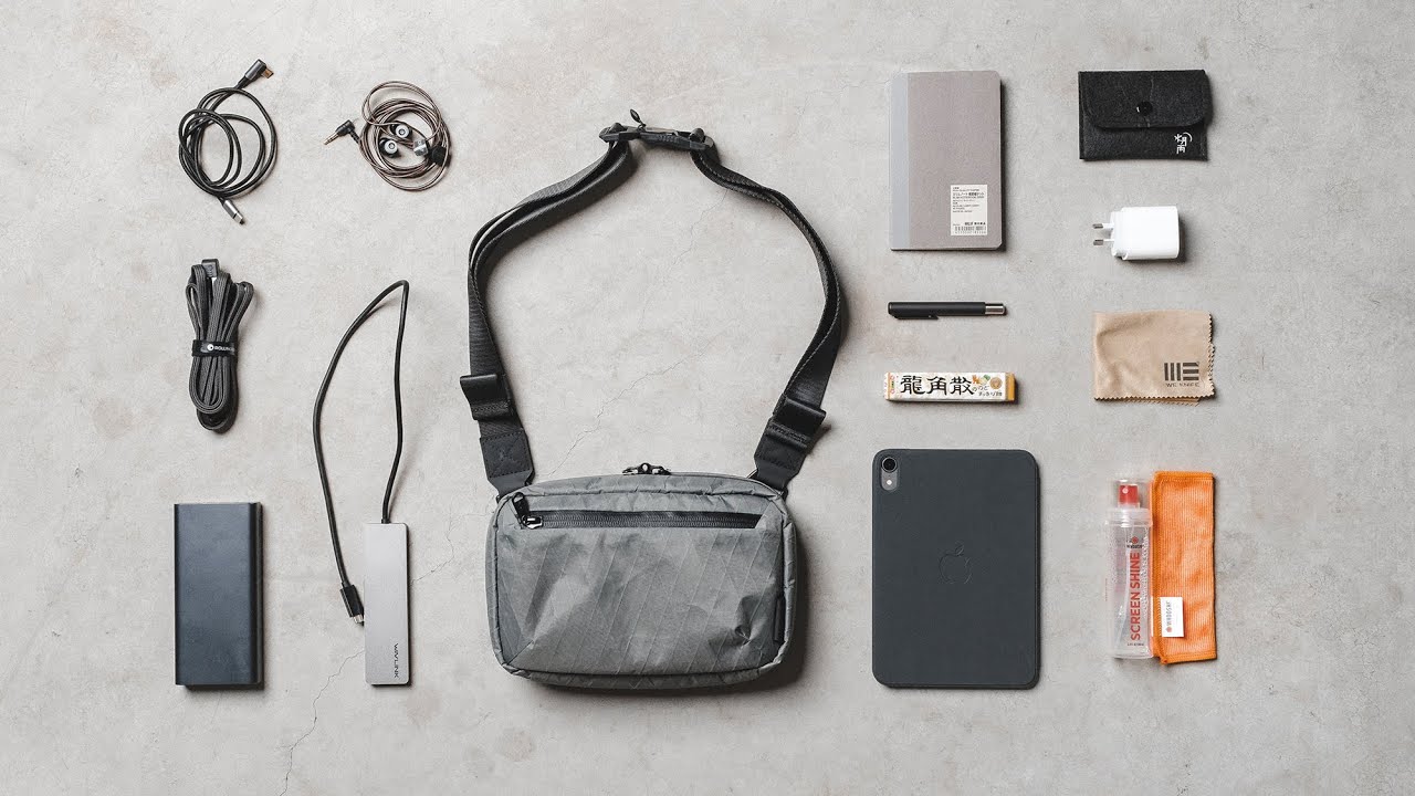 What's in My Tech Pouch? | My Everyday Carry 2023 - YouTube