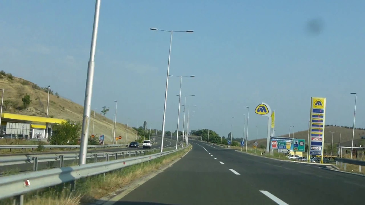 Autoput_E75_FYROM_Kapija-Tito veles 11/08/2013 - YouTube
