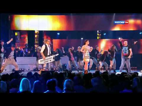 Песня года 2012. Анна Хохлова в группе Дискотека Авария