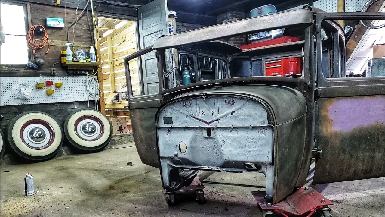 1929 Model A Hot Rod Build Pt.6 Painting the Firewall to Match the Dash ...