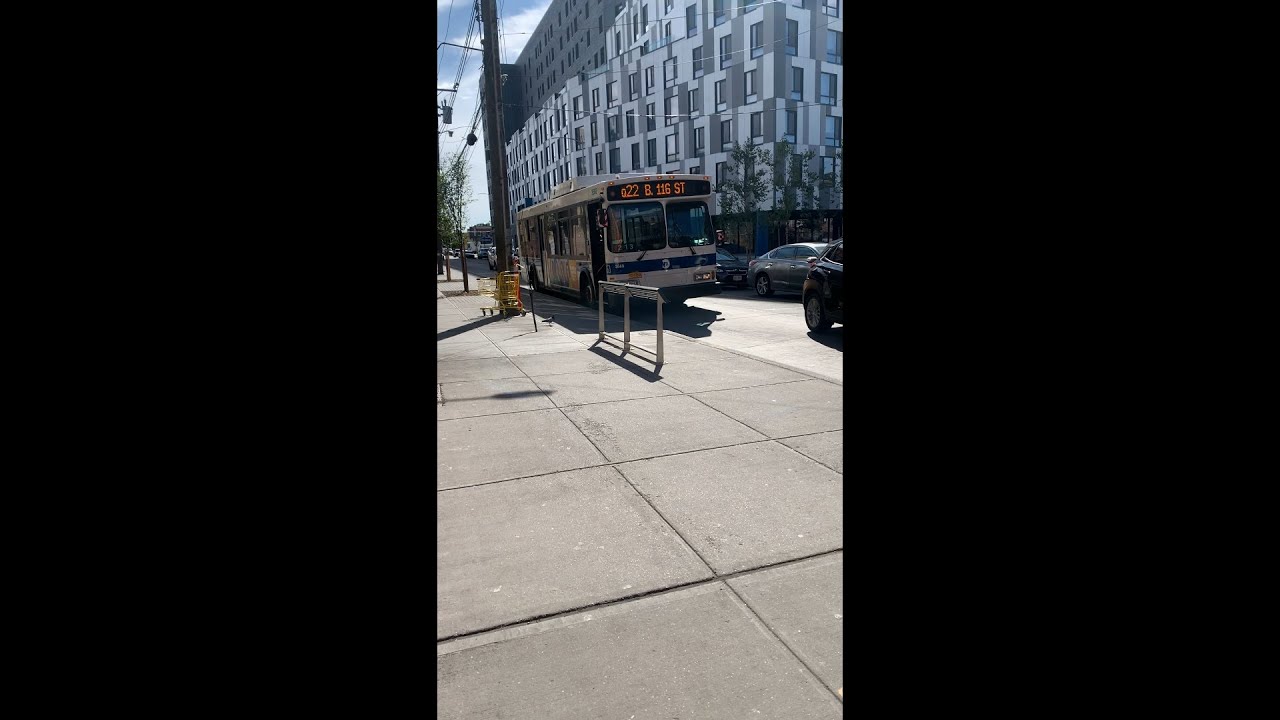 Queens, New York - Q22 Bus Route - Hybrid Electric Bus - Orion VII HEV ...