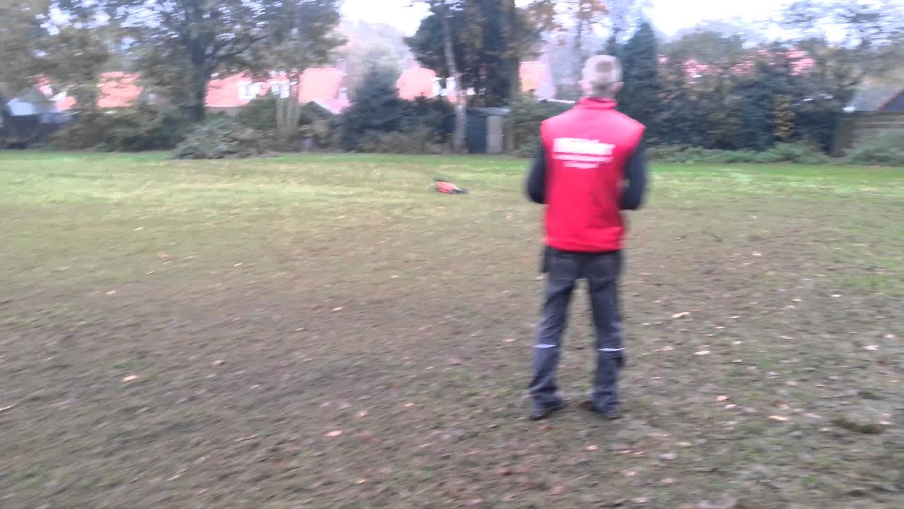 Fg MCD Hormann gras baan race - YouTube