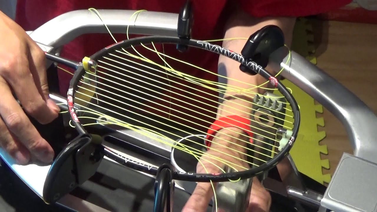 sTRINHgs: Karakal BN-60 Fast Fibre Badminton Racket Stringing - YouTube