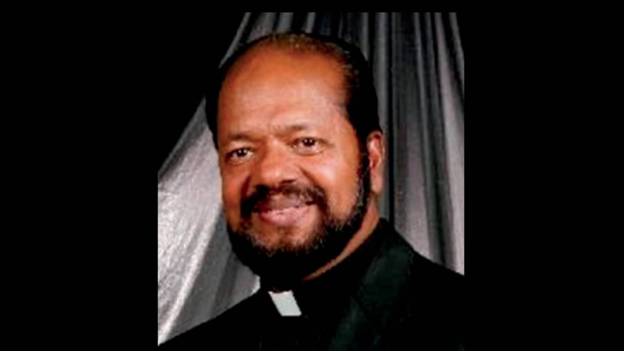 Fr. Jose Maniyangat's Testimony (Hell, Purgatory, & Heaven) - YouTube