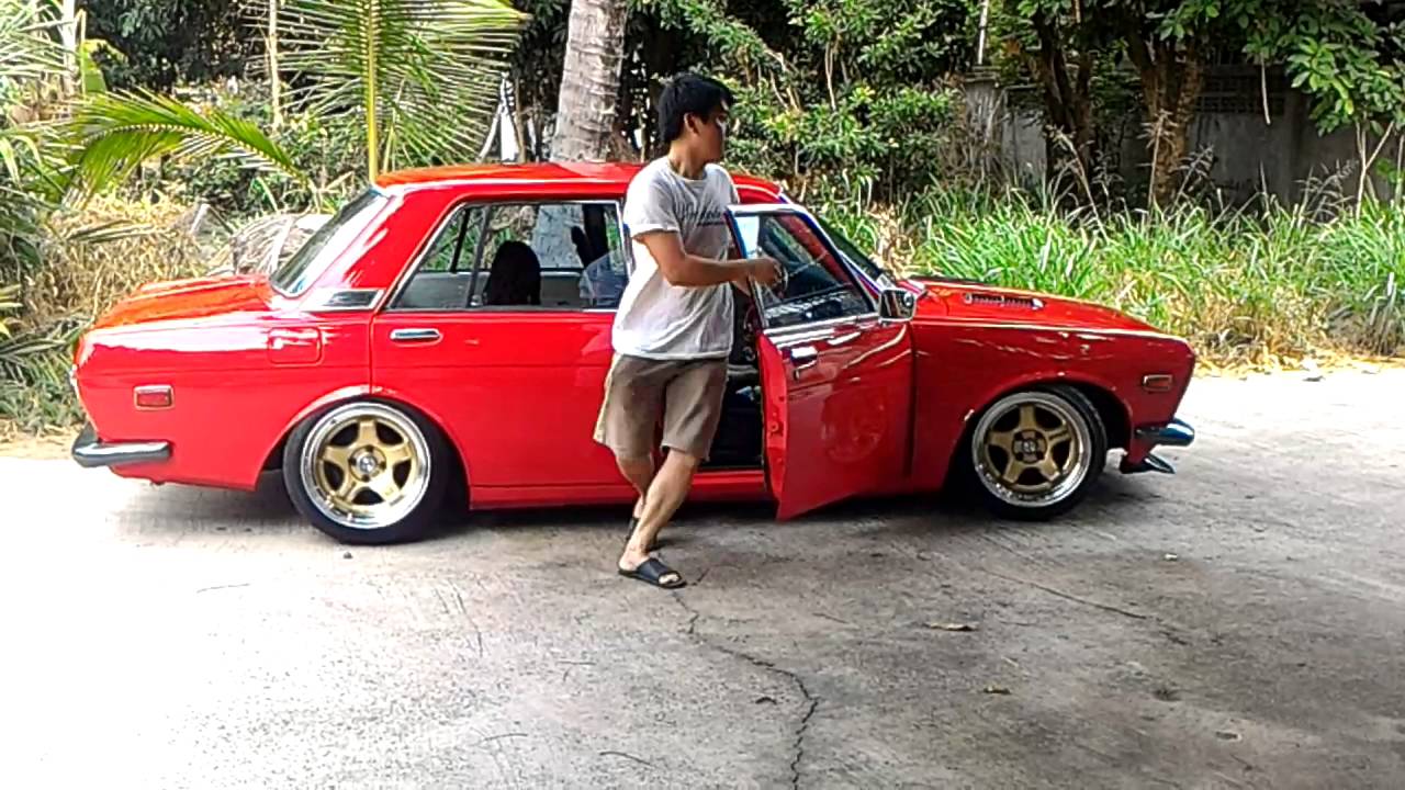 DATSUN 510 acrophobia #family car - YouTube