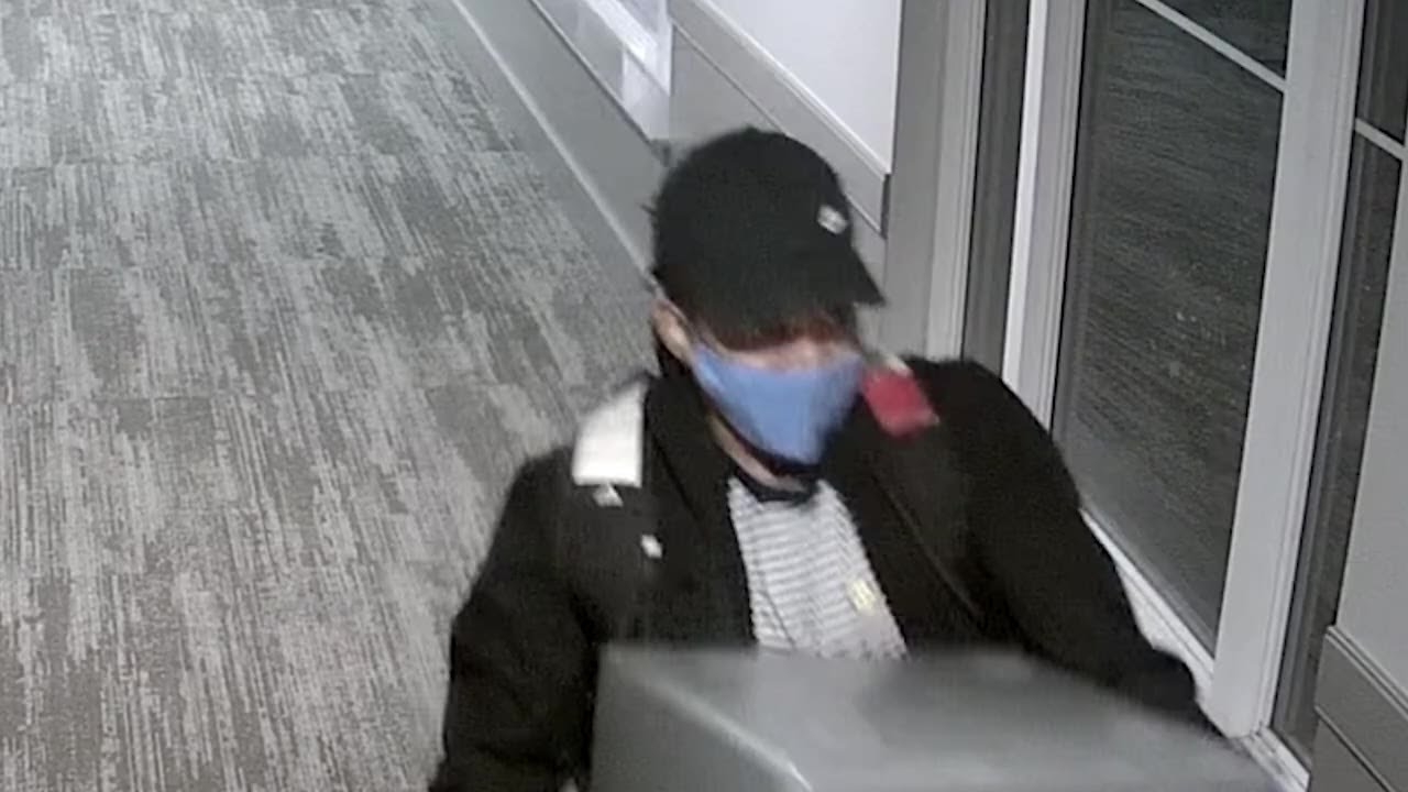 Surveillance video shows suspect in deadly double murder - YouTube