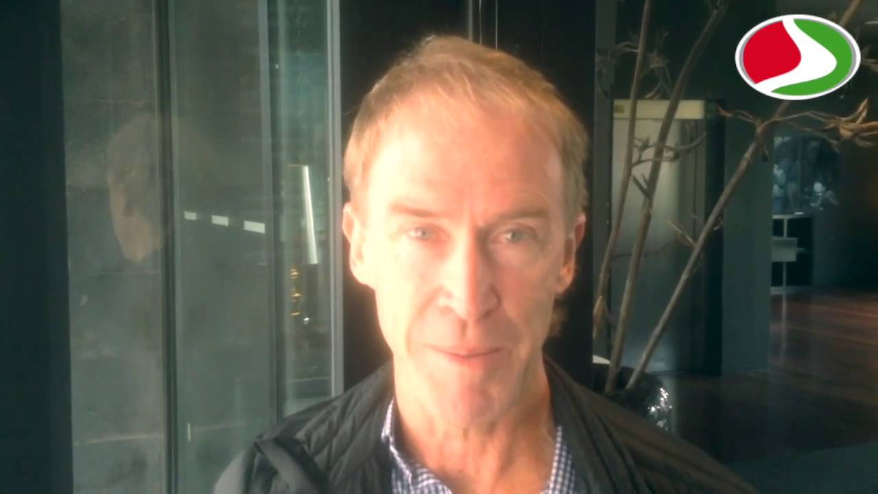 Itzulia 2016 - 5 etapa. Neil Stephens (OGE manager) - YouTube