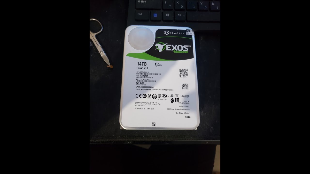 Seagate Exos X16 14TB 3.5" 7200RPM Hard Disk Drive Unboxing - YouTube