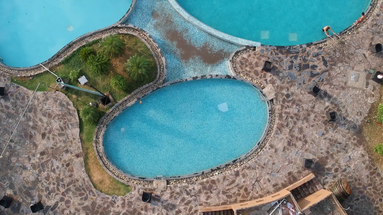 GAJ RETREAT - A LUXURY ECO RESORT - YouTube