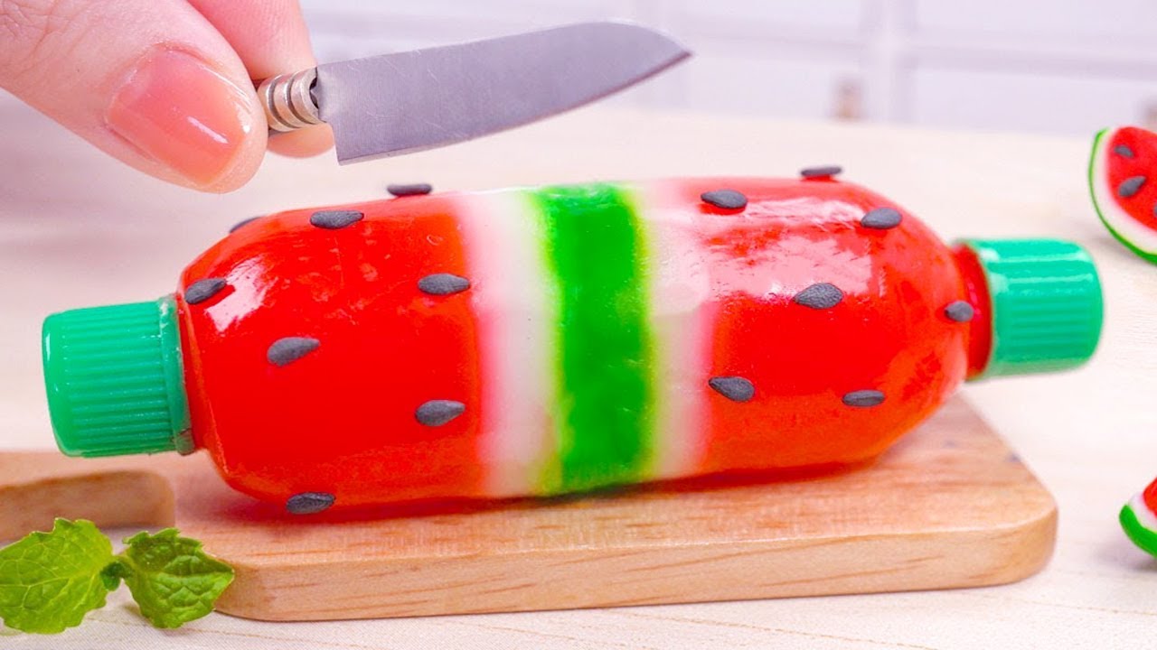 Easy watermelon bottle jelly recipe with a creative mini fruit jelly ...