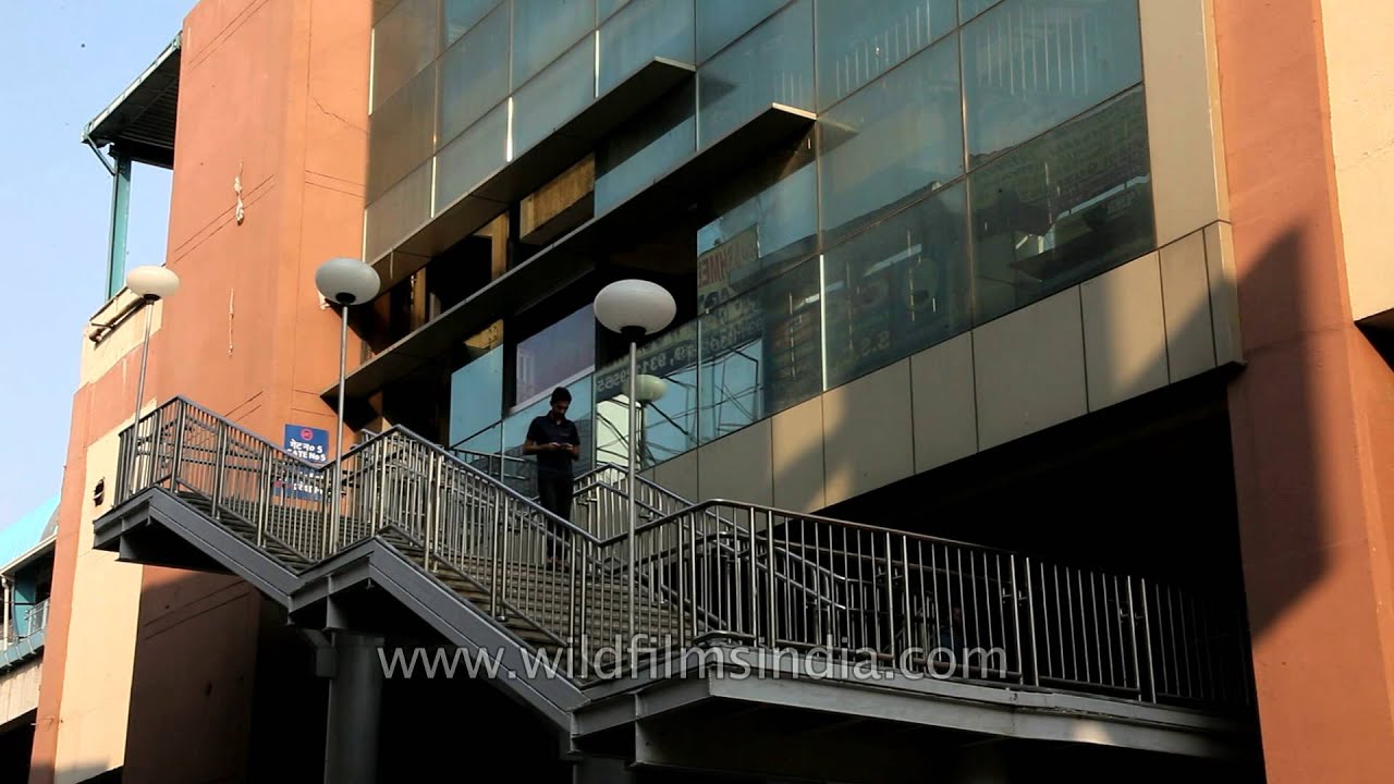 Laxminagar Metro Stations, Delhi : Exit gate ( part 1) - YouTube