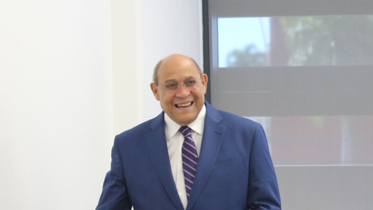 INTERVIÚ - Rafael Evaristo Santos Badía, director general del INFOTEP. - YouTube