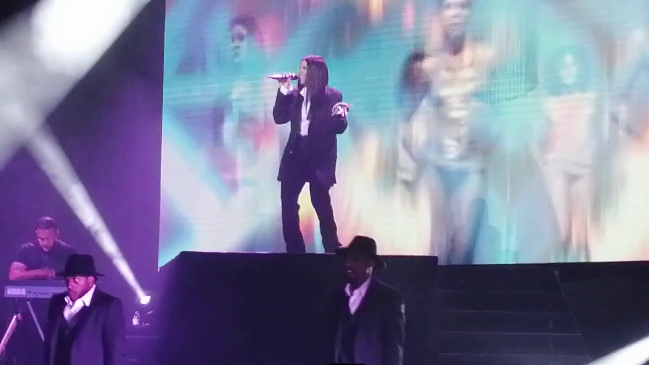 Toni Braxton Please London 2019 - YouTube