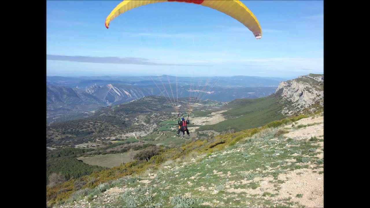 Ager 2 mai 2015 _ Premiers Biplaces - YouTube