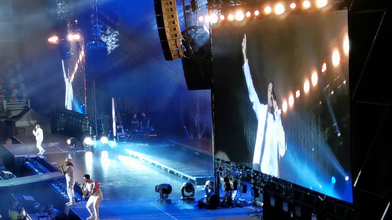 Backstreet Boys DNA TOUR Part. 15 - YouTube