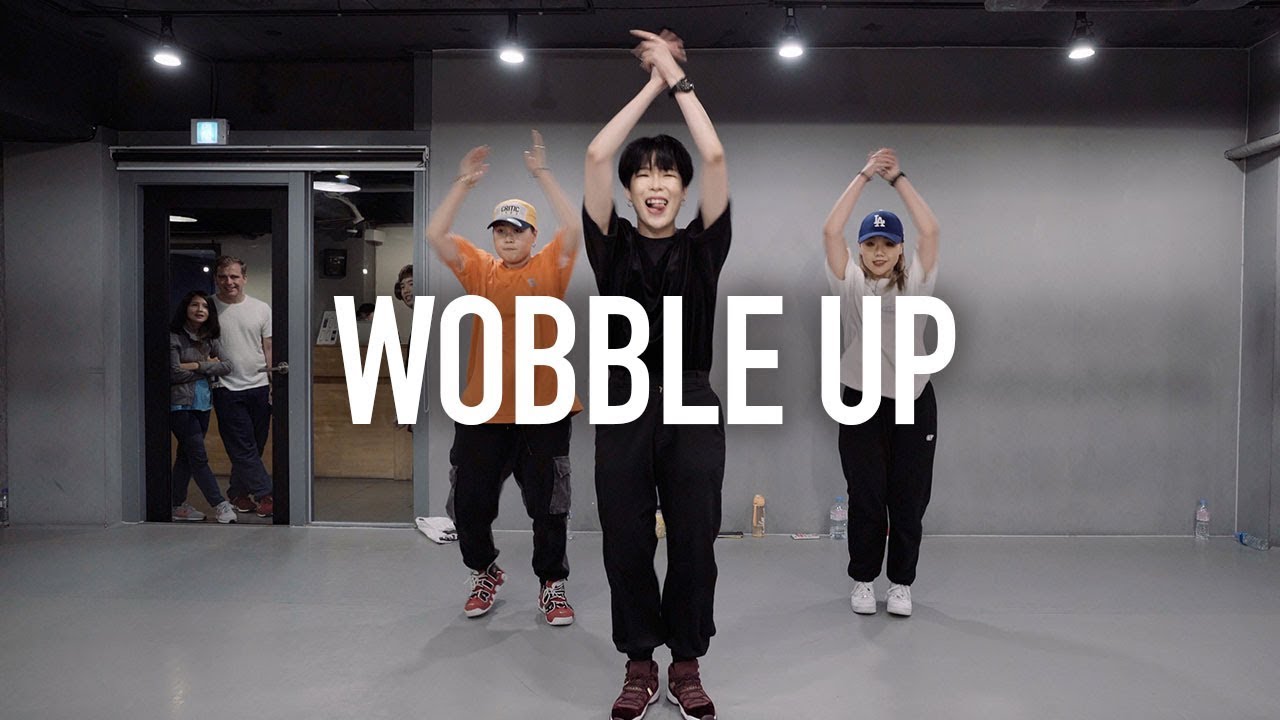 Wobble Up - Chris Brown ft. Nicki Minaj, G-Eazy / Hyojin Choi ...