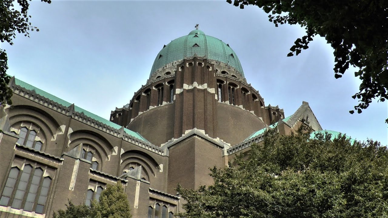 Basiliek Van Koekelberg - YouTube