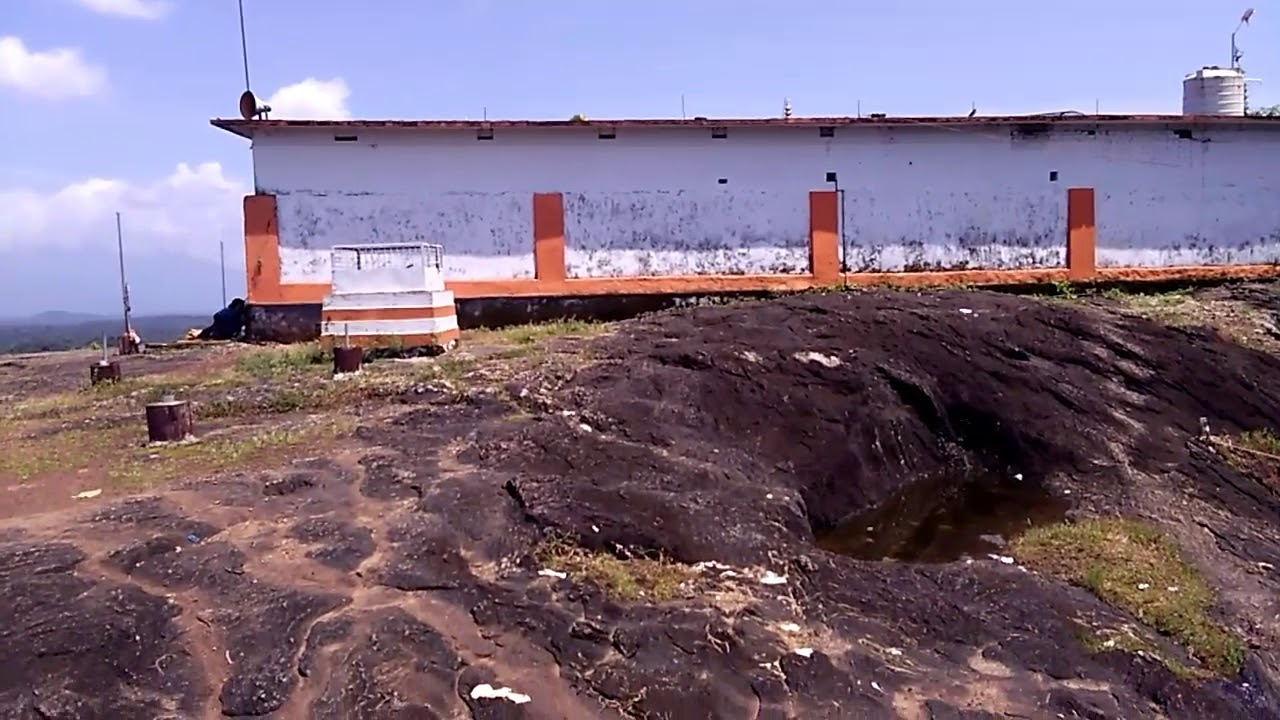 Vaniyambalam Sree Banapuram Temple - YouTube